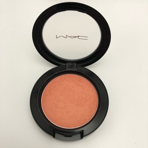 MAC Cosmetics | Makeup | Mac Style Frost Powder Blush | Poshmark